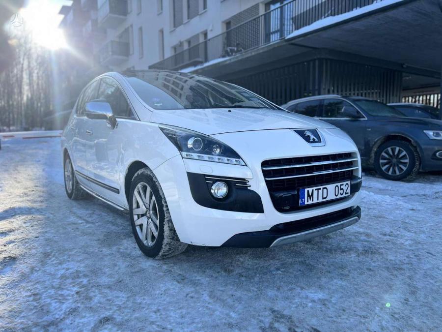 Balts Peugeot 3008 2012 Viļņa, ar dzinēja tilpumu 2.00 L un nobraukumu 340 tūkst. km par 4650 €, foto 3 vietnē AUTOMOTO.COM.LV