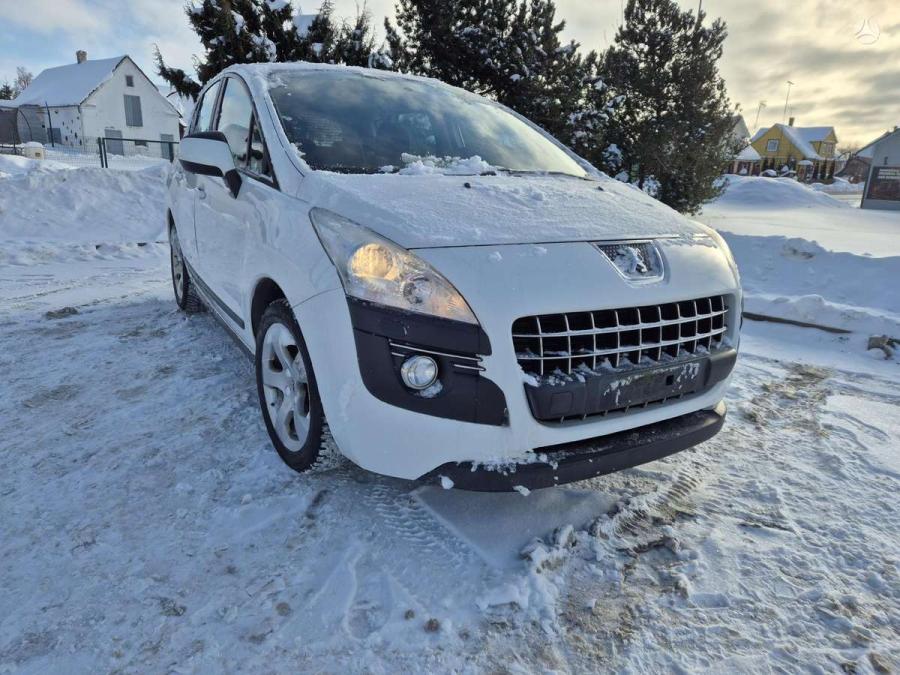 Balts Peugeot 3008 2012 Pasvalys, ar dzinēja tilpumu 1.60 L un nobraukumu 197 tūkst. km par 2400 €, foto 1 vietnē AUTOMOTO.COM.LV