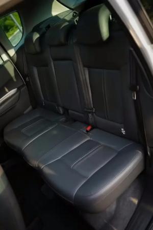 White Peugeot 3008 2012 in Jelgava, with an engine capacity of 2.00 L and mileage of 225 thousand km for 8200 €, photo 10 on AUTOMOTO.COM.LV