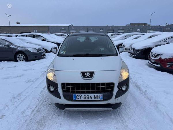 White Peugeot 3008 2013 in Taurage, with an engine capacity of 1.56 L and mileage of 290 thousand km for 3999 €, photo 2 on AUTOMOTO.COM.LV