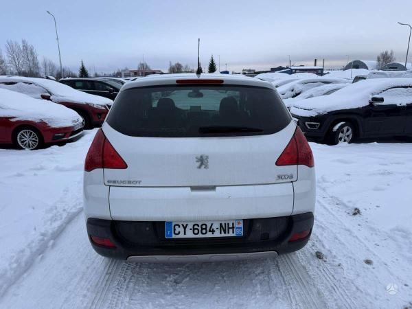 White Peugeot 3008 2013 in Taurage, with an engine capacity of 1.56 L and mileage of 290 thousand km for 3999 €, photo 6 on AUTOMOTO.COM.LV