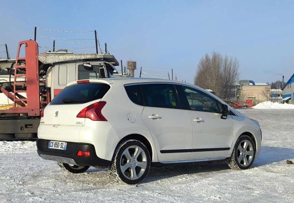 White Peugeot 3008 2013 in Taurage, with an engine capacity of 2.00 L and mileage of 246 thousand km for 4200 €, photo 4 on AUTOMOTO.COM.LV