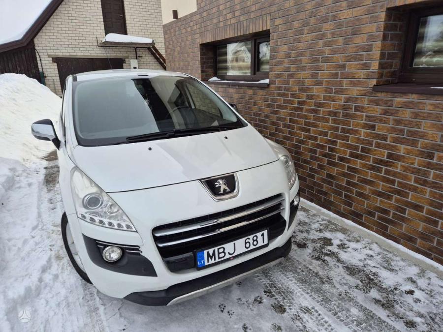 Balts Peugeot 3008 2013 Kauņa, ar dzinēja tilpumu 2.00 L un nobraukumu 282 tūkst. km par 4250 €, foto 2 vietnē AUTOMOTO.COM.LV