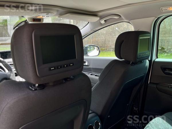 White Peugeot 3008 2013 in Daugavpils, with an engine capacity of 2.00 L and mileage of 0 thousand km for 5490 €, photo 10 on AUTOMOTO.COM.LV