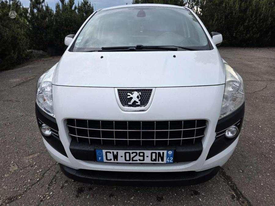 Balts Peugeot 3008 2013 Radviliškis, ar dzinēja tilpumu 2.00 L un nobraukumu 266 tūkst. km par 4150 €, foto 1 vietnē AUTOMOTO.COM.LV