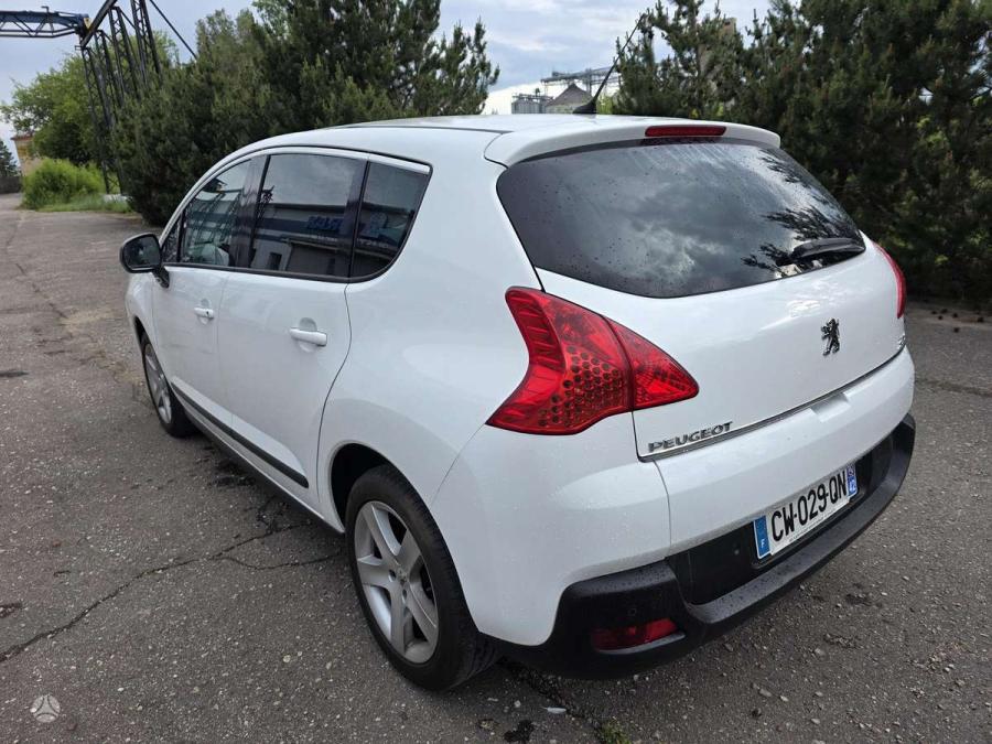 Balts Peugeot 3008 2013 Radviliškis, ar dzinēja tilpumu 2.00 L un nobraukumu 266 tūkst. km par 4150 €, foto 6 vietnē AUTOMOTO.COM.LV