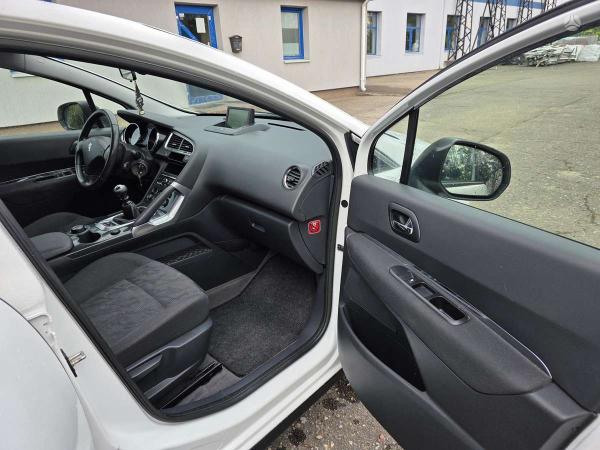 Balts Peugeot 3008 2013 Radviliškis, ar dzinēja tilpumu 2.00 L un nobraukumu 266 tūkst. km par 4150 €, foto 10 vietnē AUTOMOTO.COM.LV