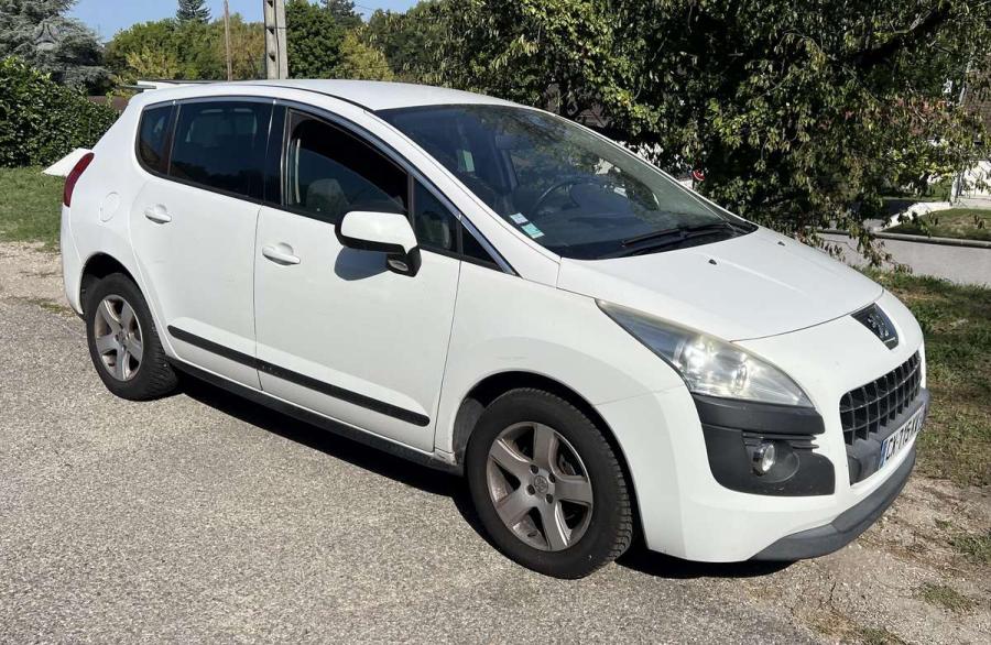Balts Peugeot 3008 2013 Tauragė, ar dzinēja tilpumu 1.56 L un nobraukumu 249 tūkst. km par 3800 €, foto 8 vietnē AUTOMOTO.COM.LV