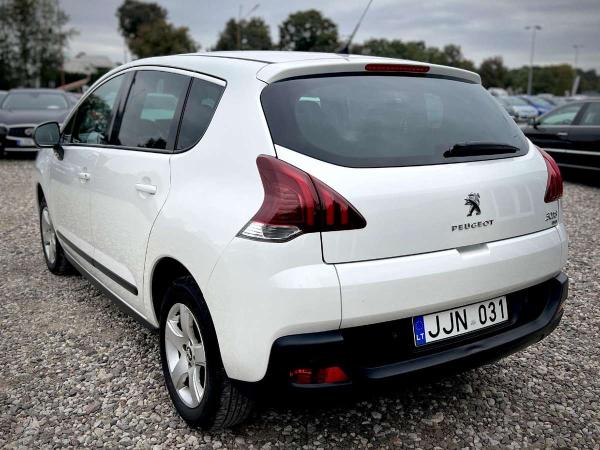White Peugeot 3008 2014 in Kaunas, with an engine capacity of 1.60 L and mileage of 170 thousand km for 6499 €, photo 3 on AUTOMOTO.COM.LV