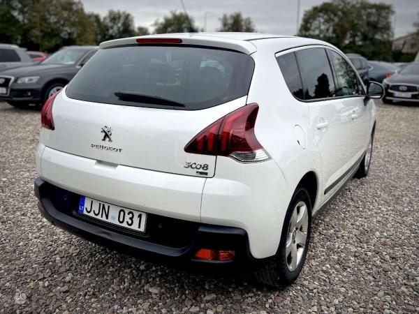White Peugeot 3008 2014 in Kaunas, with an engine capacity of 1.60 L and mileage of 170 thousand km for 6499 €, photo 4 on AUTOMOTO.COM.LV