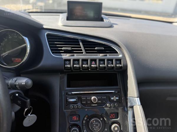 Balts Peugeot 3008 2014 Rīga, ar dzinēja tilpumu 1.60 L un nobraukumu 225 tūkst. km par 4980 €, foto 8 vietnē AUTOMOTO.COM.LV