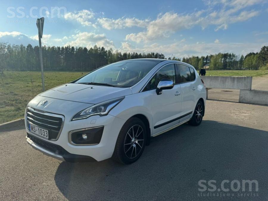 White Peugeot 3008 2014 in Riga, with an engine capacity of 2.00 L and mileage of 320 thousand km for 4500 €, photo 5 on AUTOMOTO.COM.LV