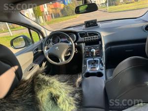 White Peugeot 3008 2014 in Riga, with an engine capacity of 2.00 L and mileage of 320 thousand km for 4500 €, photo 6 on AUTOMOTO.COM.LV