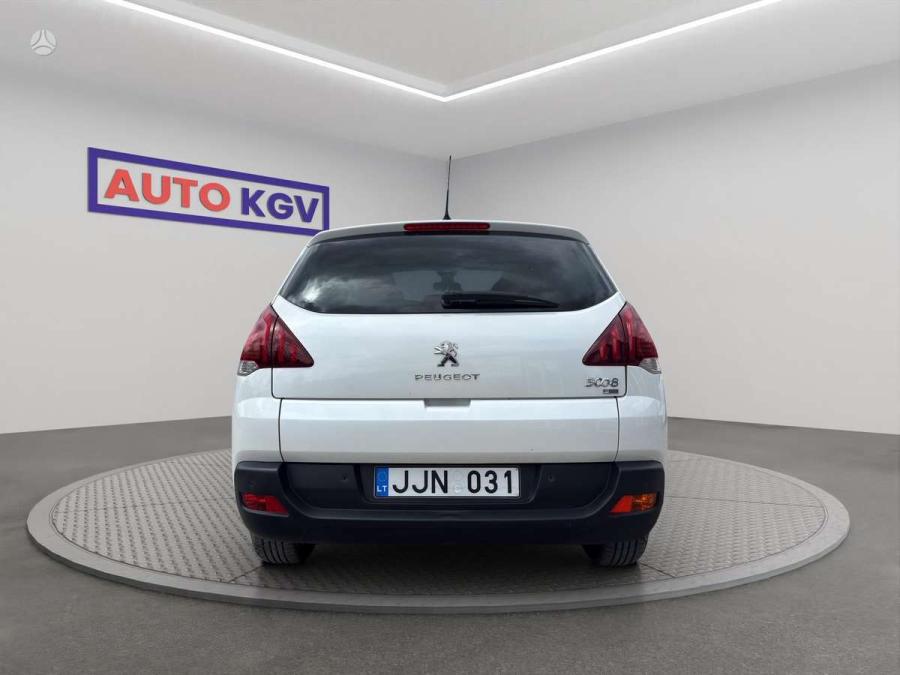 White Peugeot 3008 2014 in Kaunas, with an engine capacity of 1.60 L and mileage of 170 thousand km for 5999 €, photo 5 on AUTOMOTO.COM.LV