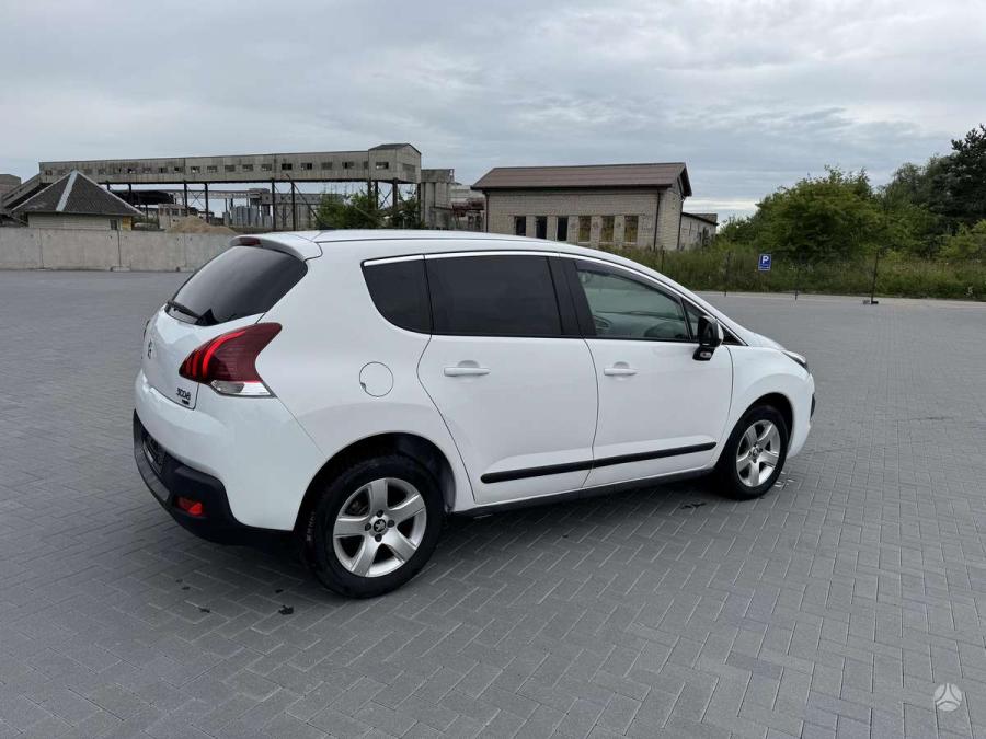 White Peugeot 3008 2014 in Telschi, with an engine capacity of 1.56 L and mileage of 63 thousand km for 6300 €, photo 8 on AUTOMOTO.COM.LV