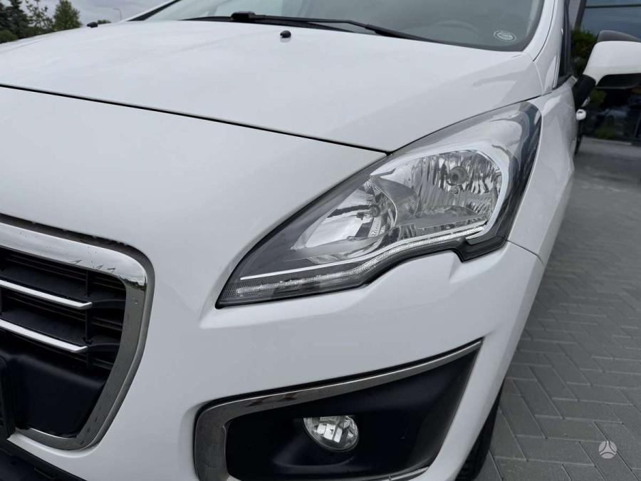 White Peugeot 3008 2014 in Telschi, with an engine capacity of 1.56 L and mileage of 63 thousand km for 6300 €, photo 12 on AUTOMOTO.COM.LV