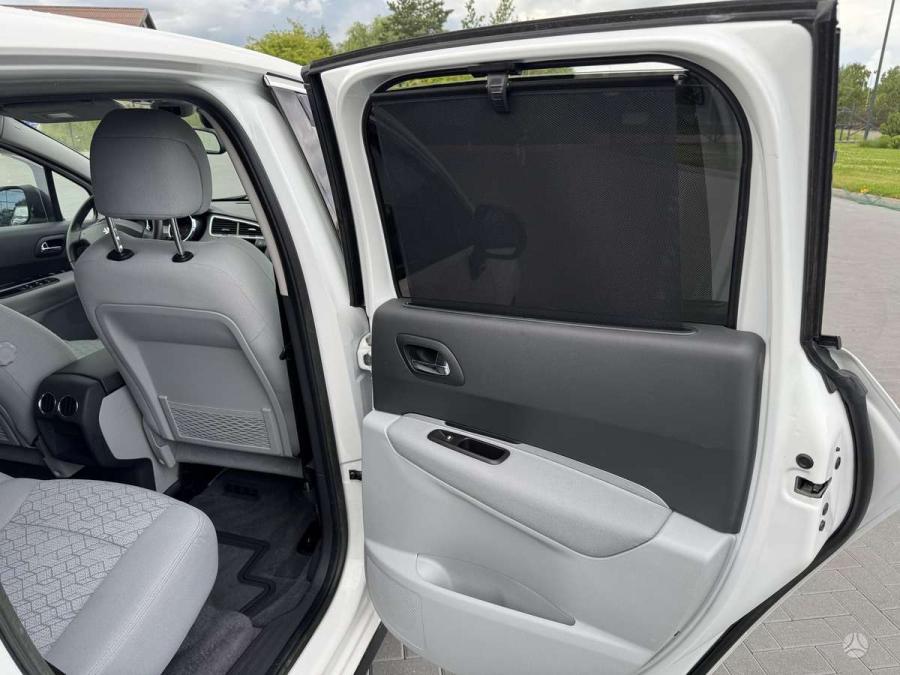 White Peugeot 3008 2014 in Telschi, with an engine capacity of 1.56 L and mileage of 63 thousand km for 6300 €, photo 23 on AUTOMOTO.COM.LV