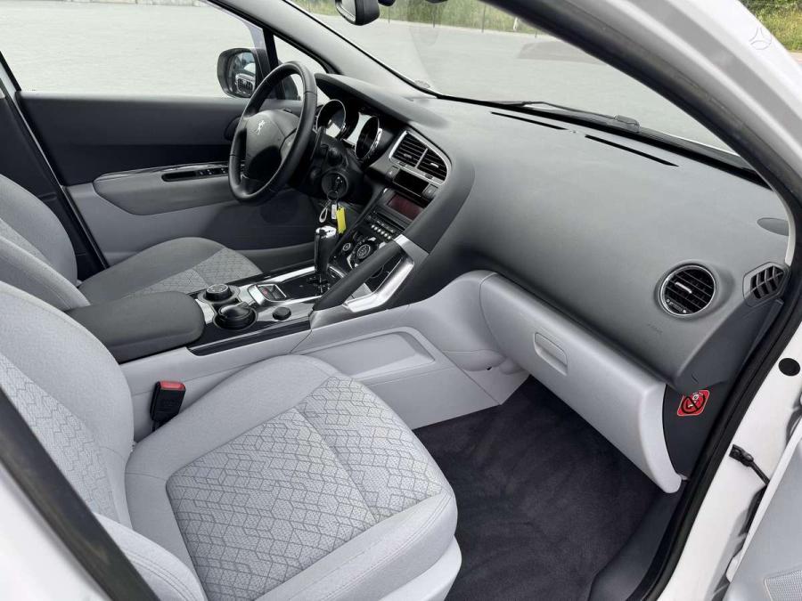White Peugeot 3008 2014 in Telschi, with an engine capacity of 1.56 L and mileage of 63 thousand km for 6300 €, photo 25 on AUTOMOTO.COM.LV