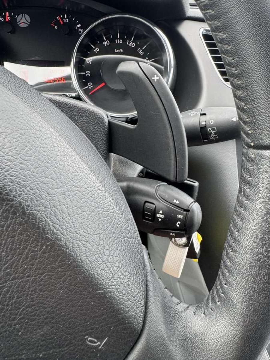 White Peugeot 3008 2014 in Telschi, with an engine capacity of 1.56 L and mileage of 63 thousand km for 6300 €, photo 31 on AUTOMOTO.COM.LV