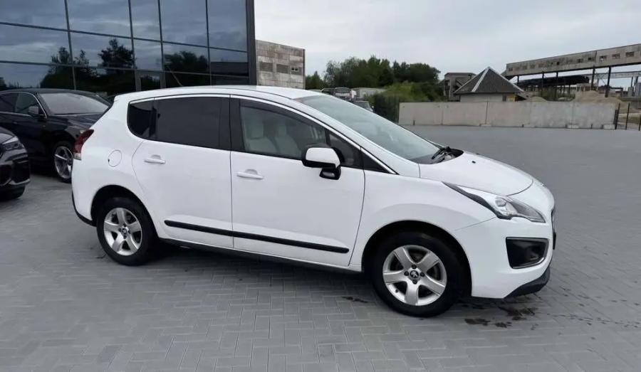 White Peugeot 3008 2014 in Telschi, with an engine capacity of 1.60 L and mileage of 62 thousand km for 6290 €, photo 3 on AUTOMOTO.COM.LV