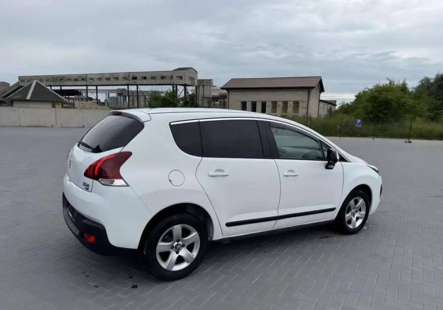 White Peugeot 3008 2014 in Telschi, with an engine capacity of 1.60 L and mileage of 62 thousand km for 6290 €, photo 10 on AUTOMOTO.COM.LV