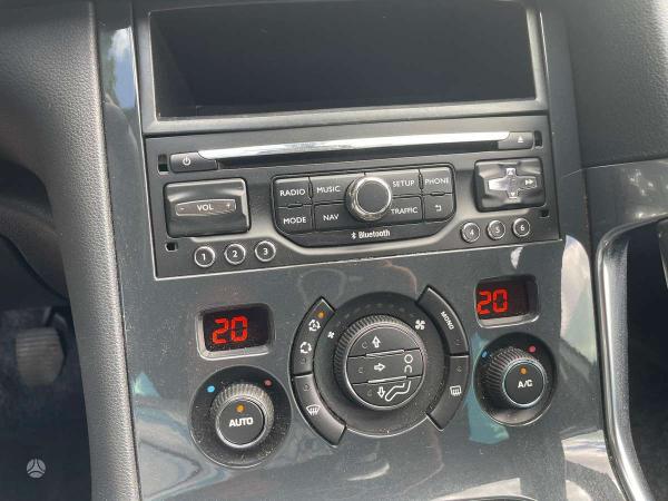 White Peugeot 3008 2014 in Taurage, with an engine capacity of 1.56 L and mileage of 205 thousand km for 4200 €, photo 10 on AUTOMOTO.COM.LV