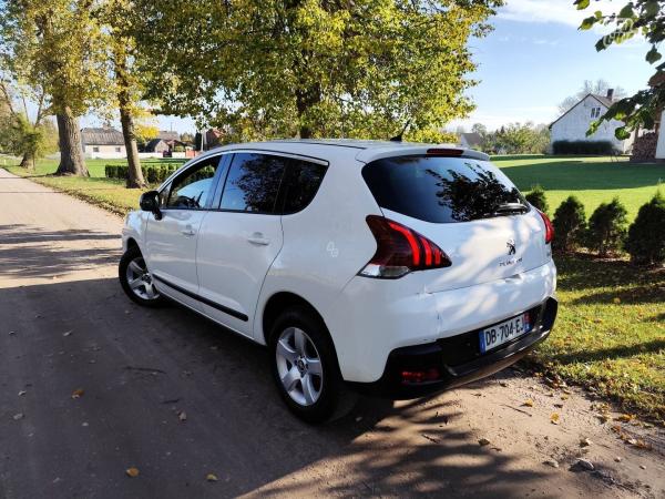 Peugeot 3008 2014 in Vilkaviskis on AUTOMOTO.COM.LV White Peugeot 3008 2014 in Vilkaviskis, with an engine capacity of 1.60 L and mileage of 260 thousand km for 3850 €, photo 5 on AUTOMOTO.COM.LV