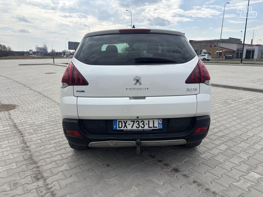 Balts Peugeot 3008 2015 Tauragė, ar dzinēja tilpumu 2.00 L un nobraukumu 240 tūkst. km par 5900 €, foto 9 vietnē AUTOMOTO.COM.LV