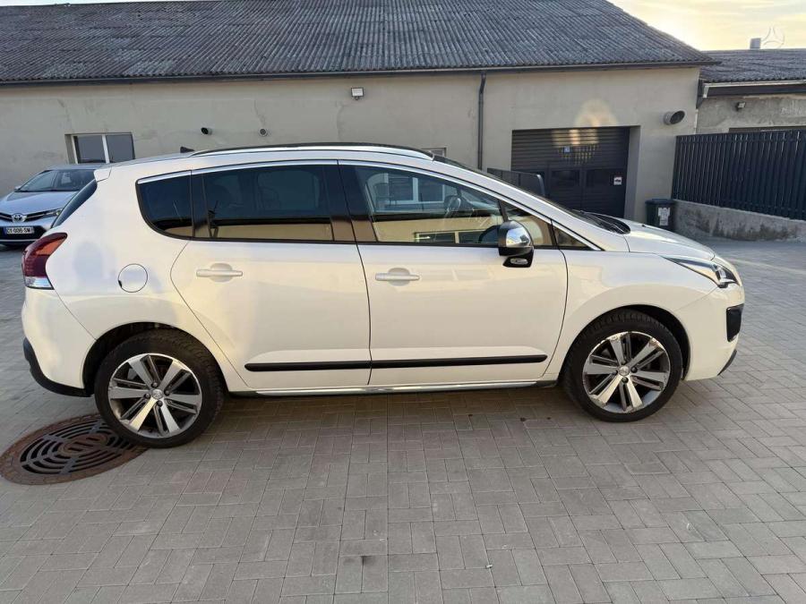 Balts Peugeot 3008 2015 Tauragė, ar dzinēja tilpumu 1.60 L un nobraukumu 152 tūkst. km par 5600 €, foto 5 vietnē AUTOMOTO.COM.LV