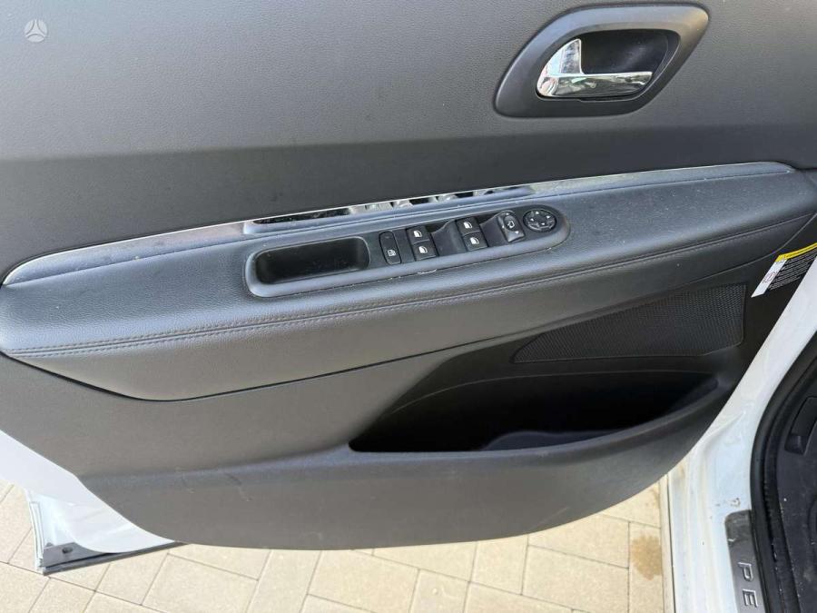 Balts Peugeot 3008 2015 Tauragė, ar dzinēja tilpumu 1.60 L un nobraukumu 152 tūkst. km par 5600 €, foto 10 vietnē AUTOMOTO.COM.LV