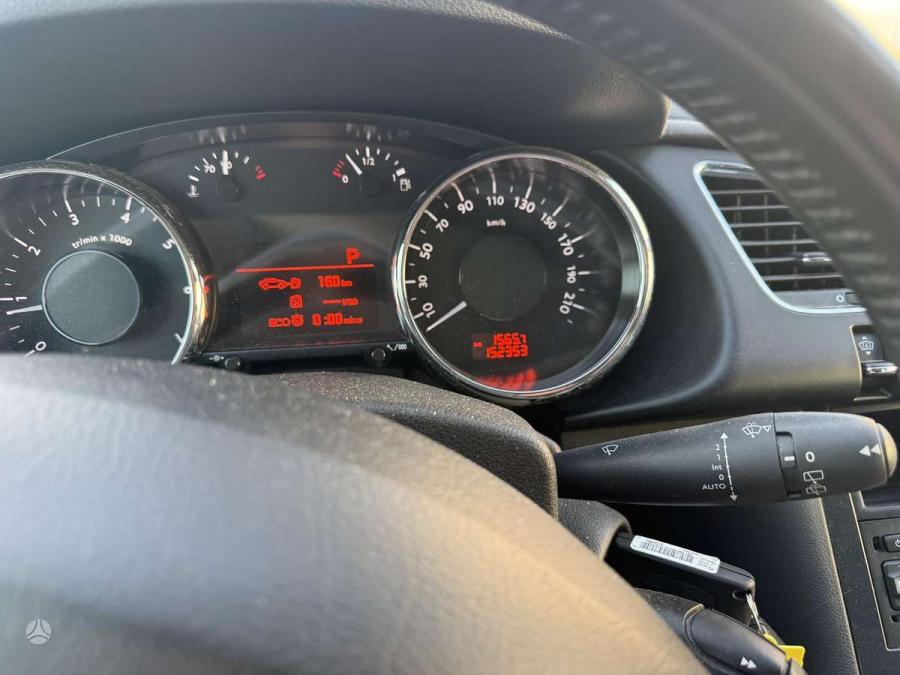 Balts Peugeot 3008 2015 Tauragė, ar dzinēja tilpumu 1.60 L un nobraukumu 152 tūkst. km par 5600 €, foto 15 vietnē AUTOMOTO.COM.LV