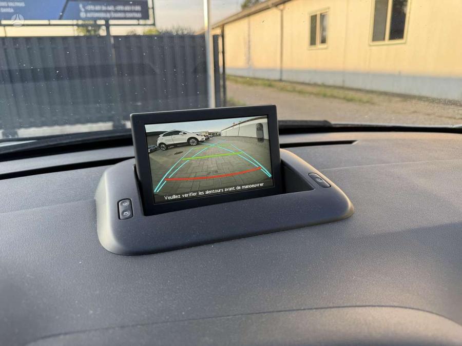 Balts Peugeot 3008 2015 Tauragė, ar dzinēja tilpumu 1.60 L un nobraukumu 152 tūkst. km par 5600 €, foto 19 vietnē AUTOMOTO.COM.LV