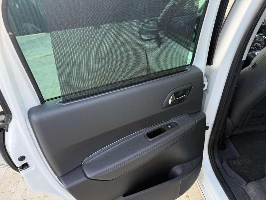 Balts Peugeot 3008 2015 Tauragė, ar dzinēja tilpumu 1.60 L un nobraukumu 152 tūkst. km par 5600 €, foto 25 vietnē AUTOMOTO.COM.LV