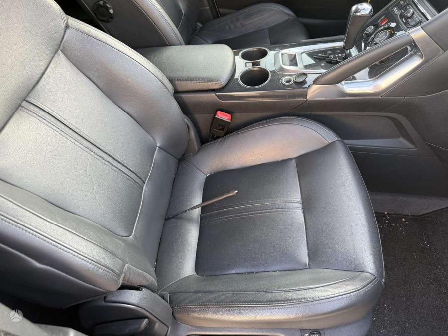 Balts Peugeot 3008 2015 Tauragė, ar dzinēja tilpumu 1.60 L un nobraukumu 152 tūkst. km par 5600 €, foto 28 vietnē AUTOMOTO.COM.LV