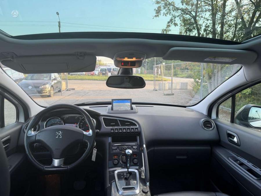 White Peugeot 3008 2015 in Marijampole, with an engine capacity of 1.56 L and mileage of 152 thousand km for 5650 €, photo 11 on AUTOMOTO.COM.LV