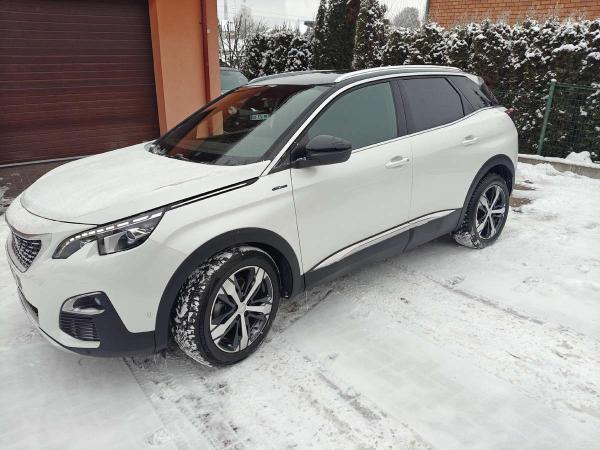 White Peugeot 3008 2016 in Kaunas, with an engine capacity of 1.20 L and mileage of 97 thousand km for 9200 €, photo 1 on AUTOMOTO.COM.LV