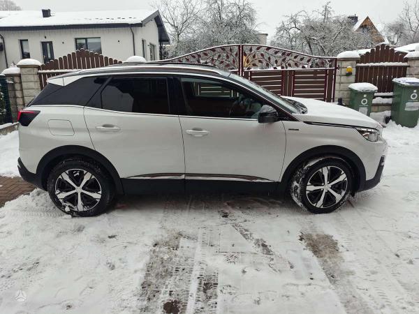 White Peugeot 3008 2016 in Kaunas, with an engine capacity of 1.20 L and mileage of 97 thousand km for 9200 €, photo 5 on AUTOMOTO.COM.LV