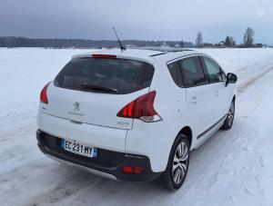 Balts Peugeot 3008 2016 Šauļi, ar dzinēja tilpumu 1.20 L un nobraukumu 107 tūkst. km par 6200 €, foto 5 vietnē AUTOMOTO.COM.LV