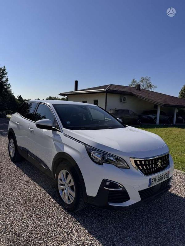 White Peugeot 3008 2016 in Vilnius, with an engine capacity of 1.20 L and mileage of 175 thousand km for 8350 €, photo 9 on AUTOMOTO.COM.LV