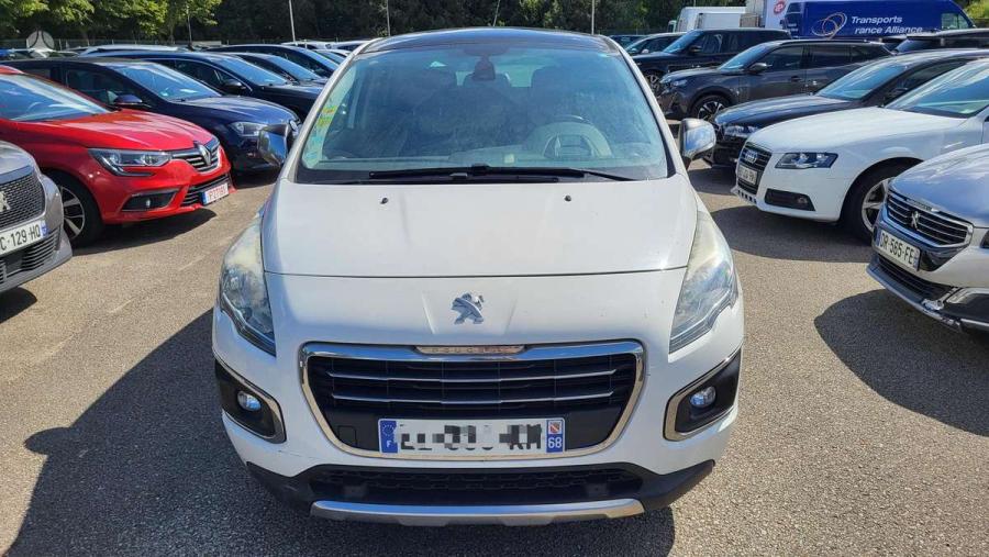 Balts Peugeot 3008 2016 Tauragė, ar dzinēja tilpumu 2.00 L un nobraukumu 217 tūkst. km par 5400 €, foto 1 vietnē AUTOMOTO.COM.LV