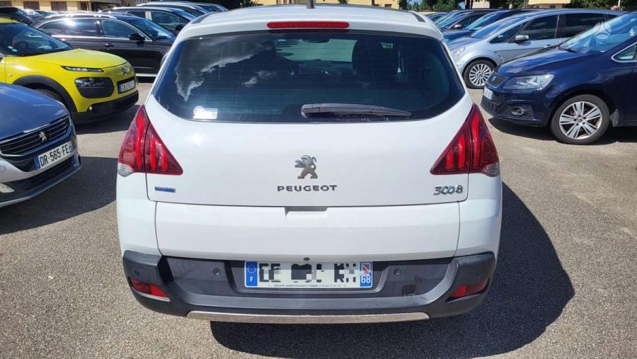 Balts Peugeot 3008 2016 Tauragė, ar dzinēja tilpumu 2.00 L un nobraukumu 217 tūkst. km par 5400 €, foto 7 vietnē AUTOMOTO.COM.LV