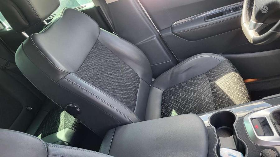 Balts Peugeot 3008 2016 Tauragė, ar dzinēja tilpumu 2.00 L un nobraukumu 217 tūkst. km par 5400 €, foto 16 vietnē AUTOMOTO.COM.LV