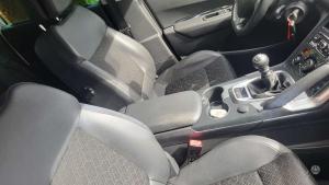 White Peugeot 3008 2016 in Taurage, with an engine capacity of 2.00 L and mileage of 217 thousand km for 5700 €, photo 15 on AUTOMOTO.COM.LV