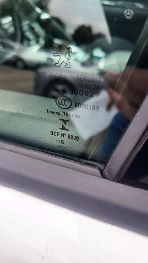 White Peugeot 3008 2016 in Taurage, with an engine capacity of 2.00 L and mileage of 217 thousand km for 5700 €, photo 20 on AUTOMOTO.COM.LV