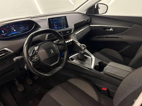 White Peugeot 3008 2017 in Marijampole, with an engine capacity of 1.56 L and mileage of 273 thousand km for 10650 €, photo 2 on AUTOMOTO.COM.LV