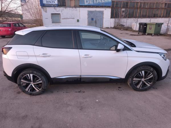 White Peugeot 3008 2017 in Vilnius, with an engine capacity of 1.60 L and mileage of 242 thousand km for 11000 €, photo 8 on AUTOMOTO.COM.LV