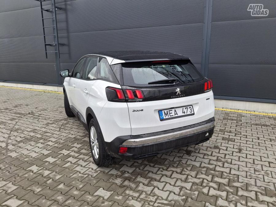 Balts Peugeot 3008 2017 Viļņa, ar dzinēja tilpumu 1.20 L un nobraukumu 140 tūkst. km par 9100 €, foto 4 vietnē AUTOMOTO.COM.LV