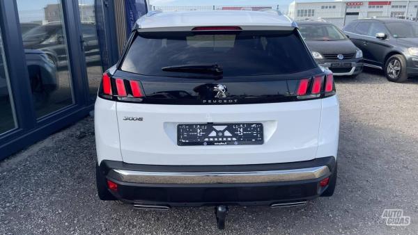 White Peugeot 3008 2017 in Marijampole, with an engine capacity of 1.60 L and mileage of 214 thousand km for 12490 €, photo 8 on AUTOMOTO.COM.LV
