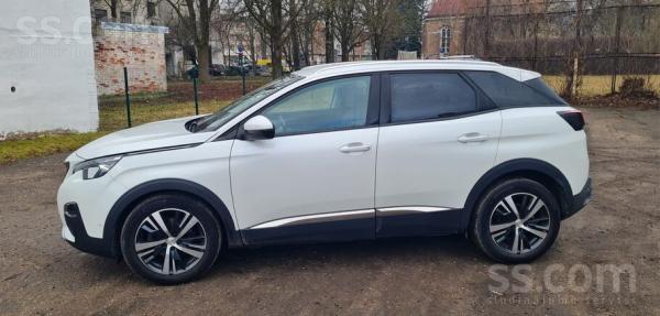 White Peugeot 3008 2017 in Jelgava, with an engine capacity of 1.20 L and mileage of 0 thousand km for 10900 €, photo 4 on AUTOMOTO.COM.LV