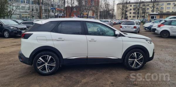White Peugeot 3008 2017 in Jelgava, with an engine capacity of 1.20 L and mileage of 0 thousand km for 10900 €, photo 6 on AUTOMOTO.COM.LV